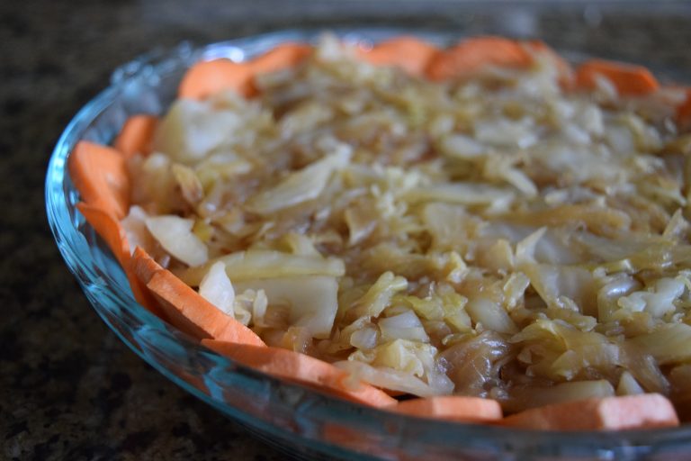 Caramelized Onion Cabbage Quiche – Up As I Go